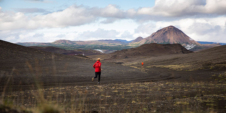 Marathon Iceland Volcano 2023 - Book with bib | Globalrunning.com